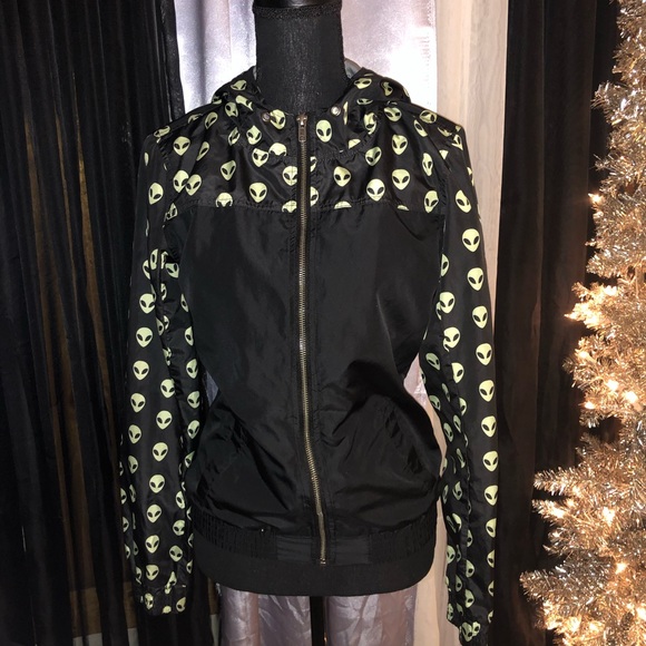 Jackets & Coats | Alien Head Light Weight Zip Up | Poshmark